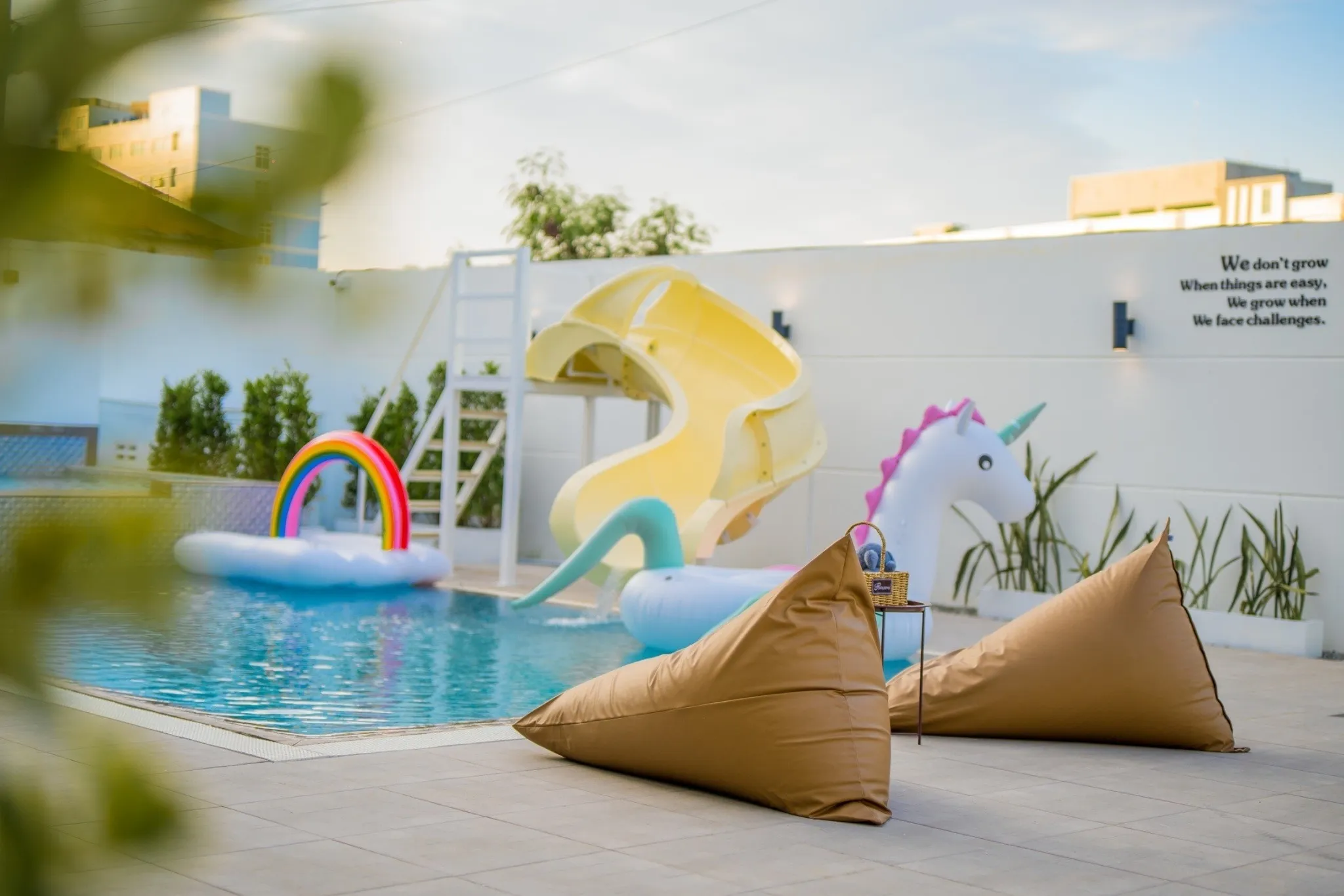 Nine (9) บรรยากาศดี มีมุมถ่ายรูป 2025 ใครอยากพักต้องรีบจอง!!